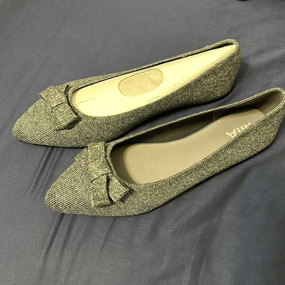 MIA | Shoes | Work Wear Flats | Poshmark